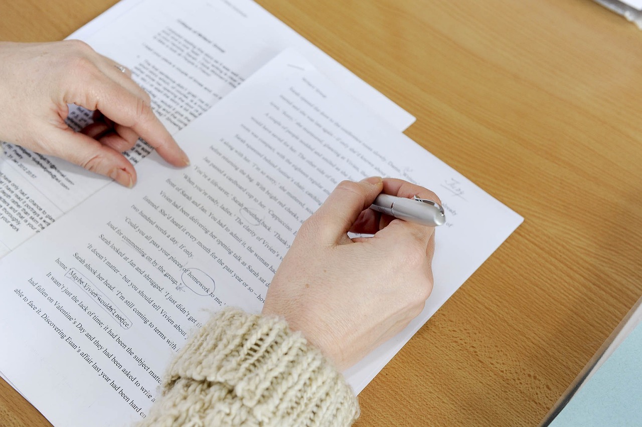 Why You Need 1 Capable Book Editor - Lee Barnathan - LB Communications